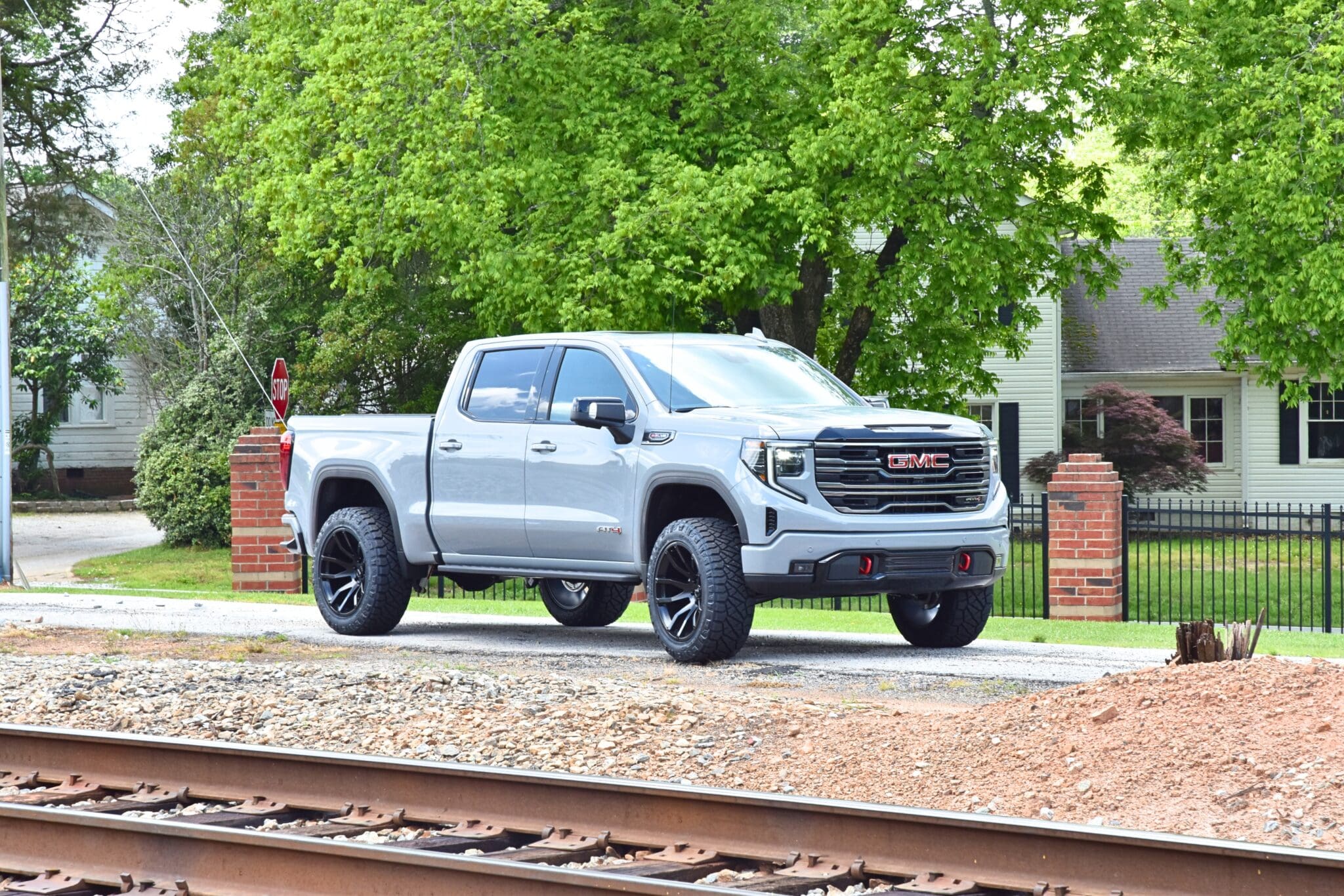 TW403C IMPACT | 2025 GMC AT4 - Torque Wheels